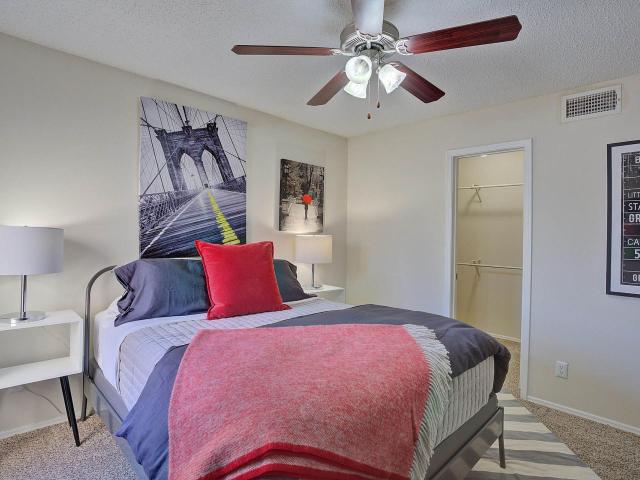 2 BR, 1 BA Apartment 5234 Villa del Mar Ave Unit 1603, Arlington, TX 76017
