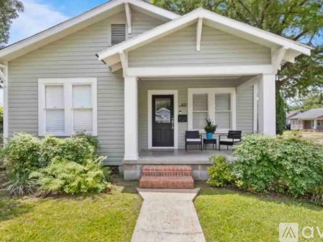 2 BR, 1 BA Apartment 527 Saint Joseph Street, Lafayette, LA 70506