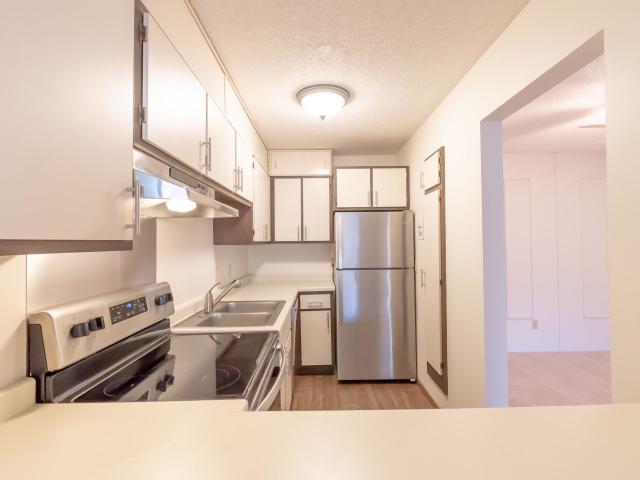 2 BR, 1 BA Apartment 5250 Villa Way Unit 130, Minneapolis, MN 55436