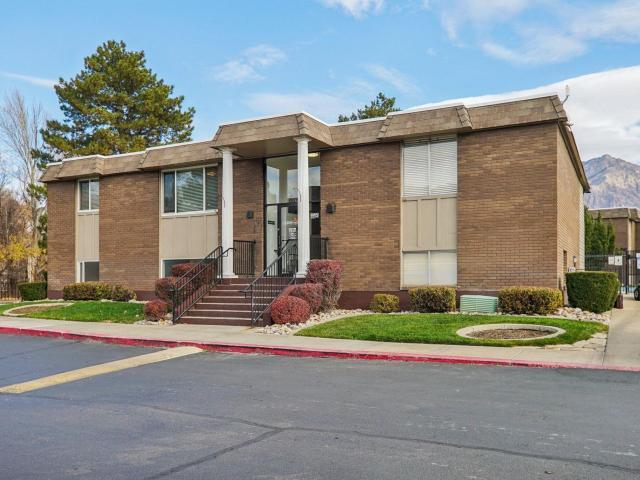 2 BR, 1 BA Apartment 525 Park Blvd Unit 101, Ogden, UT 84401