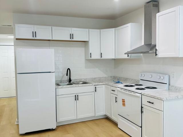 2 BR, 1 BA Apartment 525 Smith Street Z4, Lexington, KY 40508