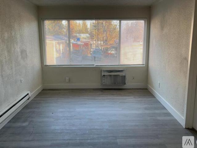 2 BR, 1 BA Apartment 5314 West Sunset Highway, Unit E 2BR Apartment, Spokane, WA 99224
