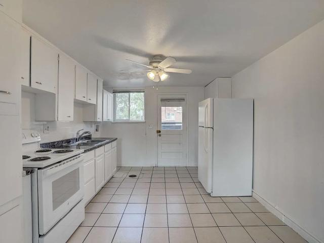 2 BR, 1 BA Apartment 5345 W 3rd, Lakewood, CO 80226