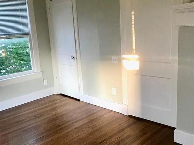 2 BR, 1 BA Apartment 5347 Lewis Street, Dallas, TX 75206
