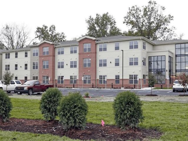 2 BR, 1 BA Apartment 5351 Nebraska Ave Toledo, OH 43615