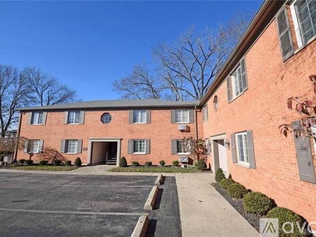 2 BR, 1 BA Apartment 5359 Dunmore Dr, Dayton, OH 45459