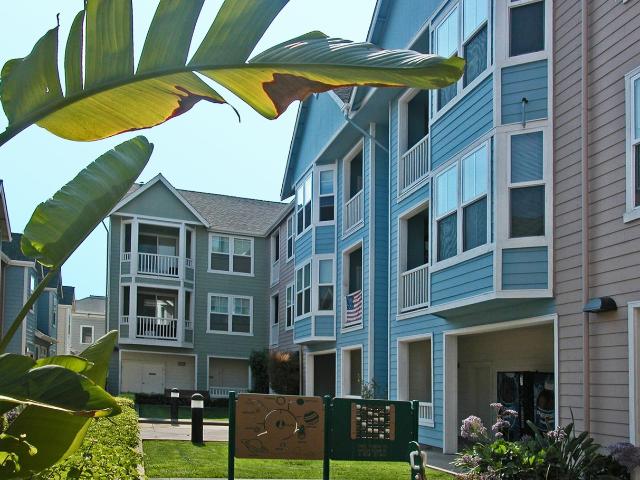 2 BR, 1 BA Apartment 535 S Market St Unit 4301, San Jose, CA 95113