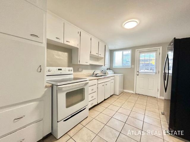 2 BR, 1 BA Apartment 5370 W 3rd Place, Lakewood, CO 80226