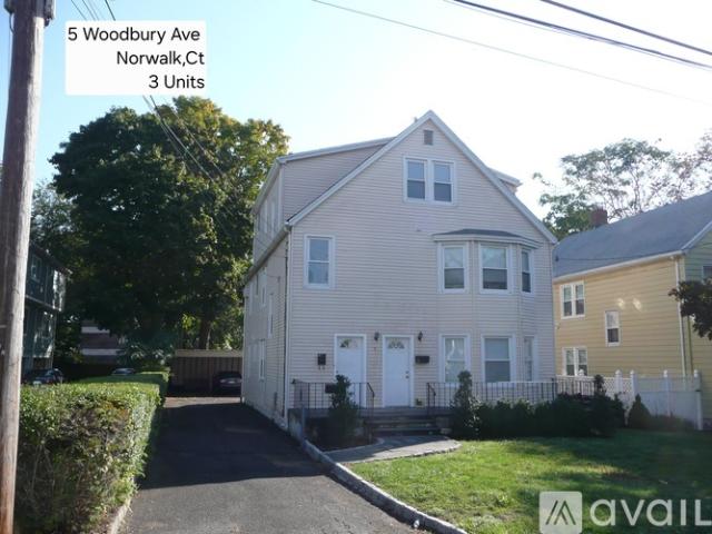 2 BR, 1 BA Apartment 5 Woodbury Ave, Unit 3, Norwalk, CT 06850