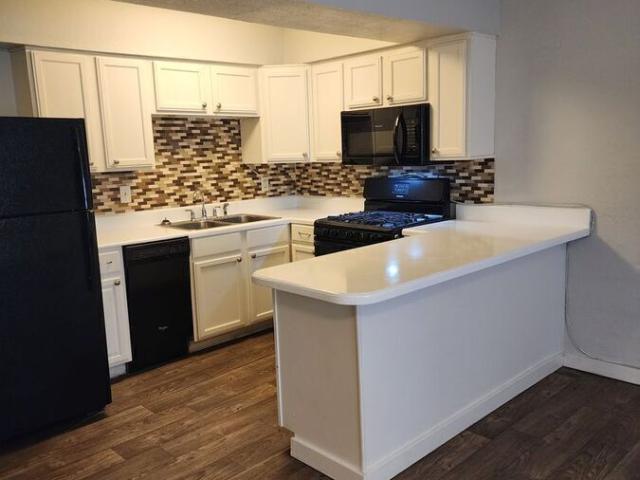 2 BR, 1 BA Apartment 6405 E Indian School Rd, Scottsdale, AZ 85251
