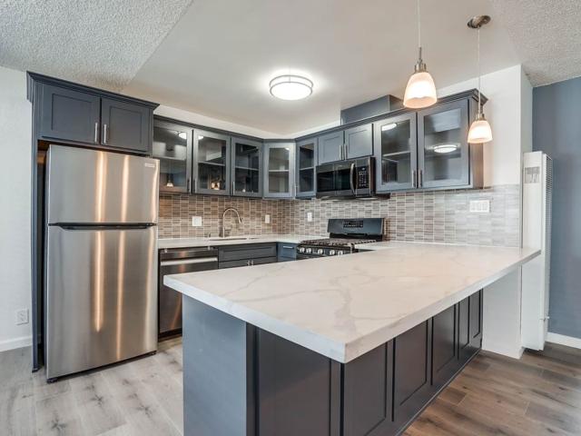 2 BR, 1 BA Apartment 6407 10th Ave, Los Angeles, CA 90043