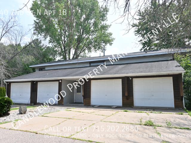 2 BR, 1 BA Apartment 640 2nd St N Apt 1B, Stevens Point, WI 54481