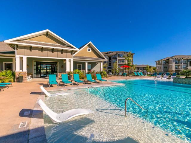 2 BR, 1 BA Apartment 6455 De Zavala Road Unit 5207, San Antonio, TX 78249