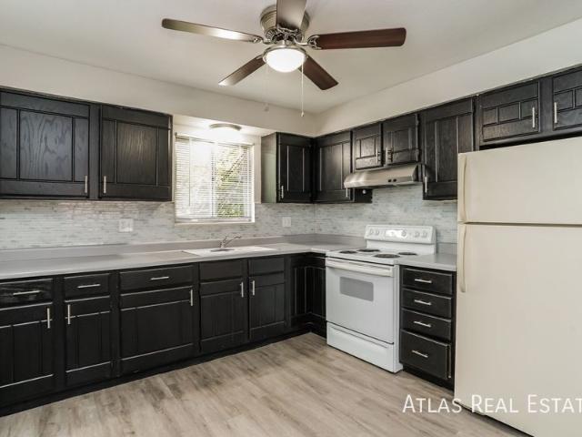 2 BR, 1 BA Apartment 64 Newport Circle, Colorado Springs, CO 80906