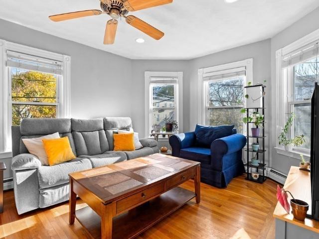 2 BR, 1 BA Apartment 64 Grant St, Somerville, MA 2145