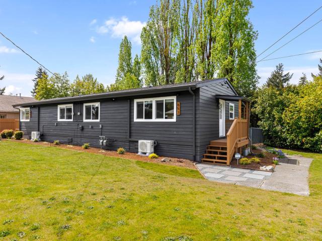 2 BR, 1 BA Apartment 653 Index Pl NE, Renton, WA 98056