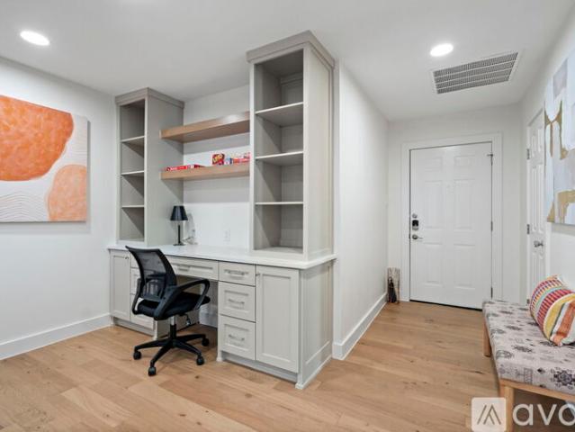 2 BR, 1 BA Apartment 6501 Ravendale Ln, Dallas, TX 75214