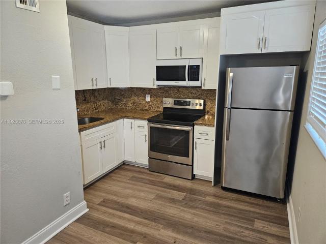 2 BR, 1 BA Apartment 651 Northwest 42nd Court, Deerfield Beach, FL 33064