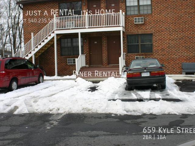 2 BR, 1 BA Apartment 659 Kyle Street, Harrisonburg, VA 22801