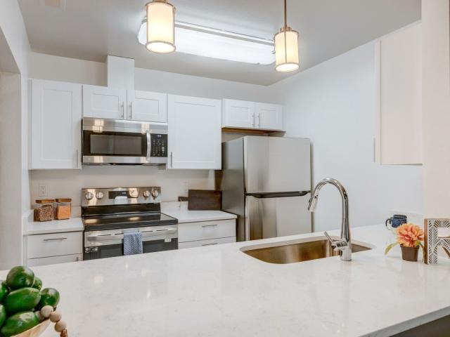 2 BR, 1 BA Apartment 663 East State Street Unit I 727 202, Eagle, ID 83616