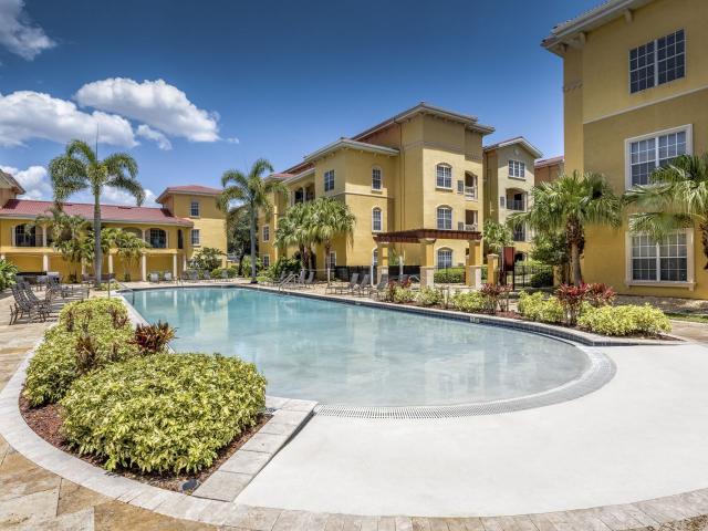 2 BR, 1 BA Apartment 6601 S Westshore Boulevard Unit 1120, Tampa, FL 33616