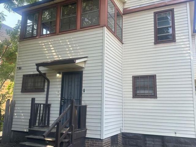 2 BR, 1 BA Apartment 6604 Bonna Ave, Cleveland, OH 44103
