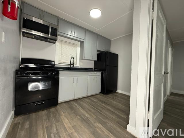 2 BR, 1 BA Apartment 660 Riverside Dr, Unit 6, San Antonio, TX 78223