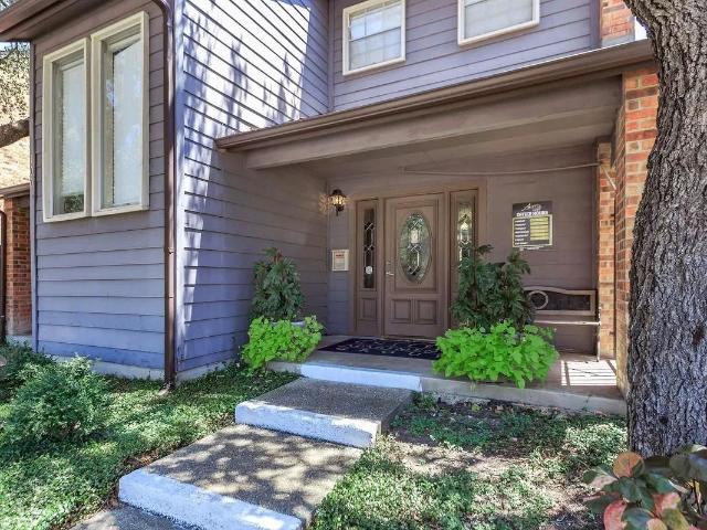 2 BR, 1 BA Apartment 6700 N Vandiver St Unit 604, San Antonio, TX 78209