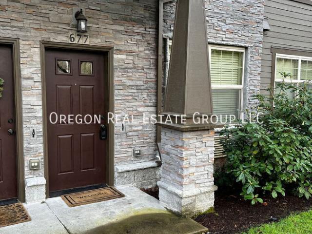 2 BR, 1 BA Apartment 677 NE Garswood Lane, Hillsboro, OR 97006