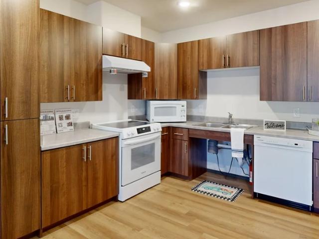 2 BR, 1 BA Apartment 6775 N 67th Ave Unit F 6308, Glendale, AZ 85301