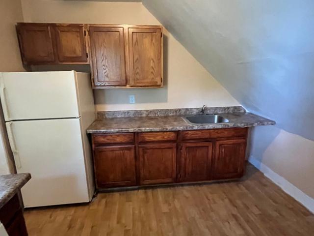 2 BR, 1 BA Apartment 67 Derby Ave, New Haven, CT 06511