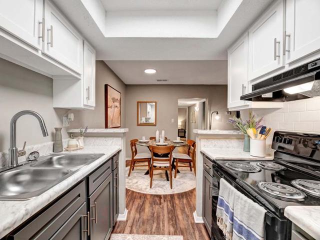 2 BR, 1 BA Apartment 6820 Woodbend Drive Unit 6808P, Raleigh, NC 27615