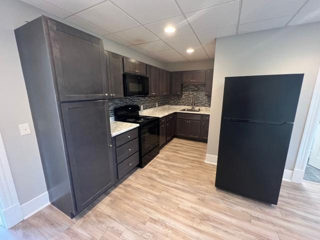 2 BR, 1 BA Apartment 68 Kenney St, Manchester, NH 03103