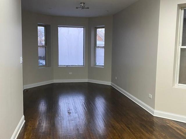 2 BR, 1 BA Apartment 6910 South Michigan Avenue, Unit Unit 1, Chicago, IL 60637