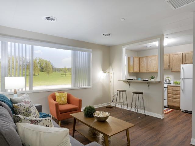 2 BR, 1 BA Apartment 6922 Meadowbrook Boulevard Unit 4019, Minneapolis, MN 55426