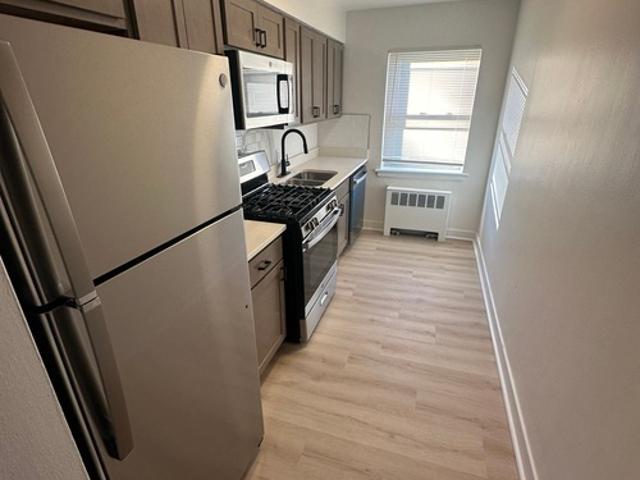 2 BR, 1 BA Apartment 6930 Hohman Ave, Unit 1B, Hammond, IN 46324