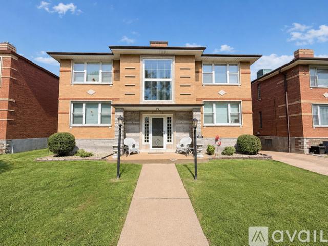 2 BR, 1 BA Apartment 6930 Jamieson Ave, Unit 2S, St. Louis, MO 63109