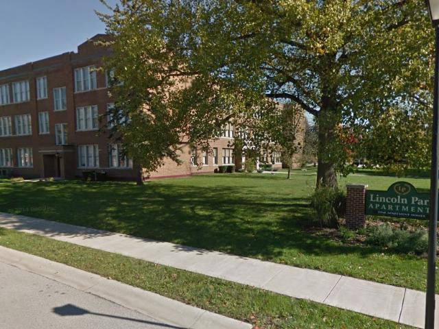2 BR, 1 BA Apartment 600 W. North St, Greenfield, IN 46140