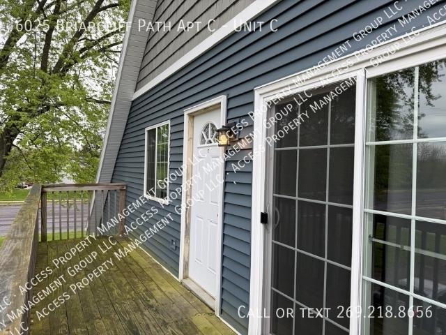 2 BR, 1 BA Apartment 6025 Briarcliff Path Apt C, Kalamazoo, MI 49009