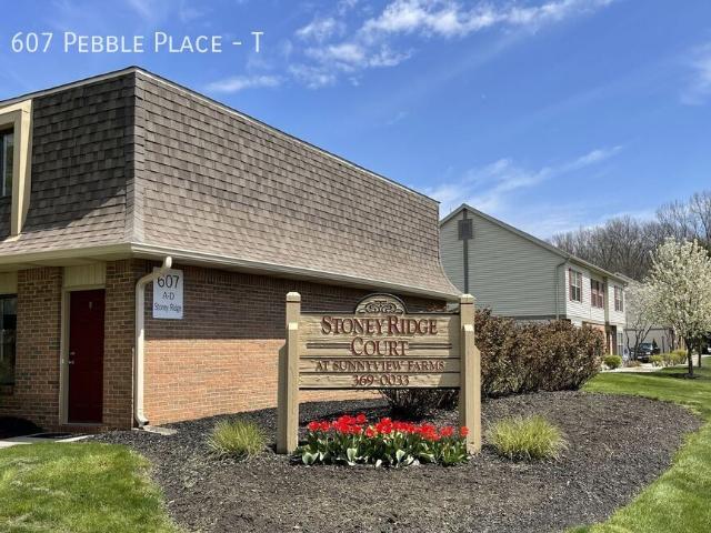 2 BR, 1 BA Apartment 607 Pebble Place, Delaware, OH 43015
