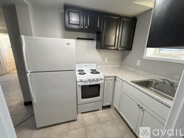 2 BR, 1 BA Apartment 613 N Franklin Ave, Unit 4, Sioux Falls, SD 57103