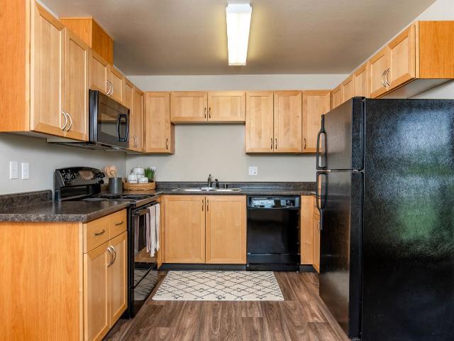 2 BR, 1 BA Apartment 611 North 20th Unit D_111, Vancouver, WA 98660