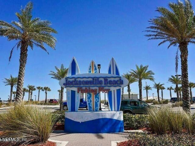2 BR, 1 BA Apartment 614 4th St N, Jacksonville Beach, FL 32250