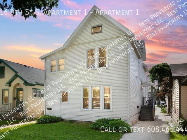 2 BR, 1 BA Apartment 616 9th St S, Apartment 1, La Crosse, WI 54601