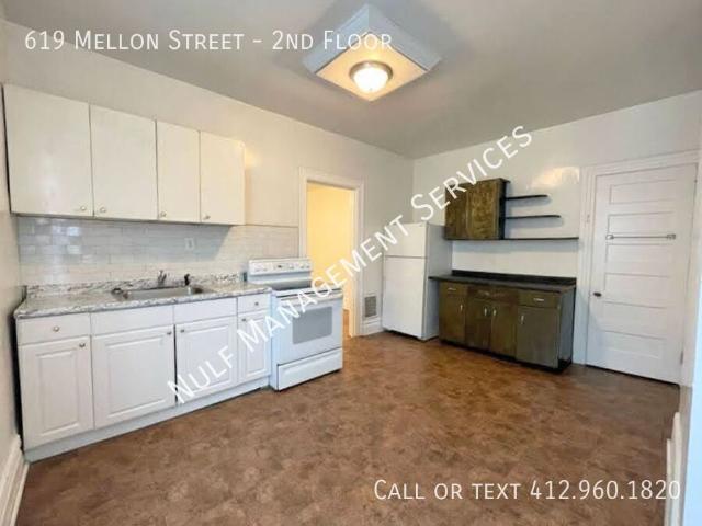 2 BR, 1 BA Apartment 619 Mellon Street, Pittsburgh, PA 15206