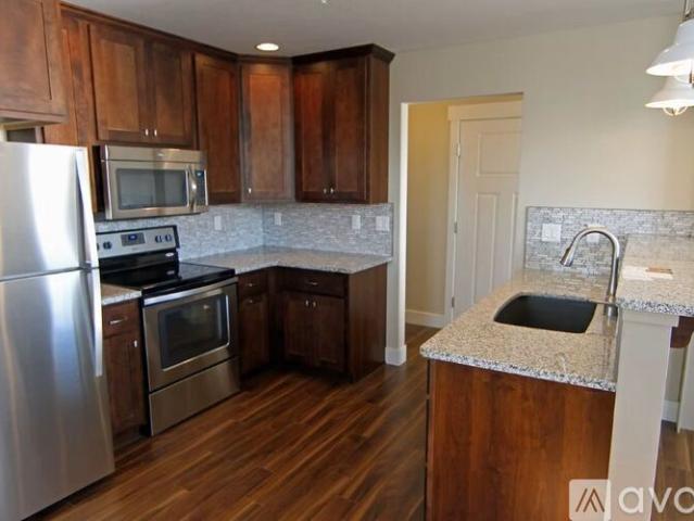 2 BR, 1 BA Apartment 623 S Wolcott St, Unit 314, Casper, WY 82601