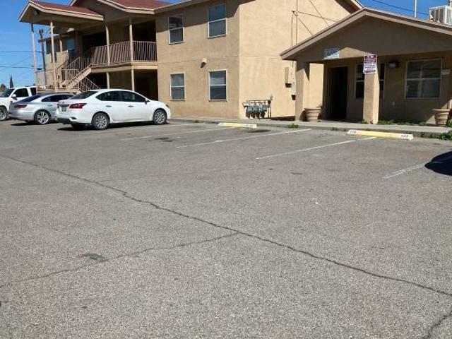 2 BR, 1 BA Apartment 627 Fonseca Dr El Paso, TX 79905