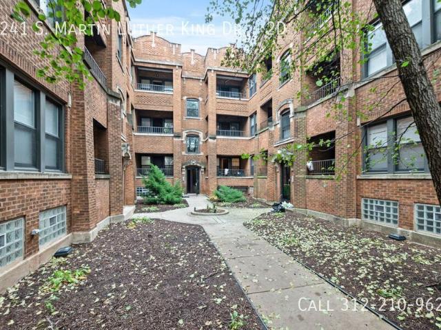 2 BR, 1 BA Apartment 6241 S. Martin Luther King Dr Chicago, IL 60637