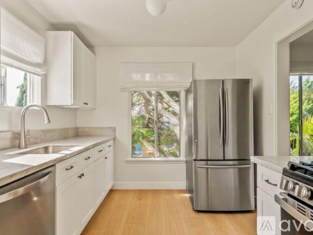 2 BR, 1 BA Apartment 624 San Juan Ave, Unit 626, Los Angeles, CA 90291