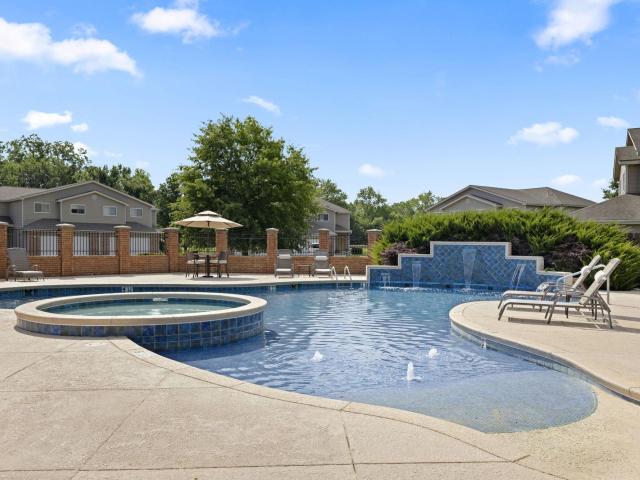 2 BR, 1 BA Apartment 625 Pebblebrook Circle Unit 730 9, Manhattan, KS 66503